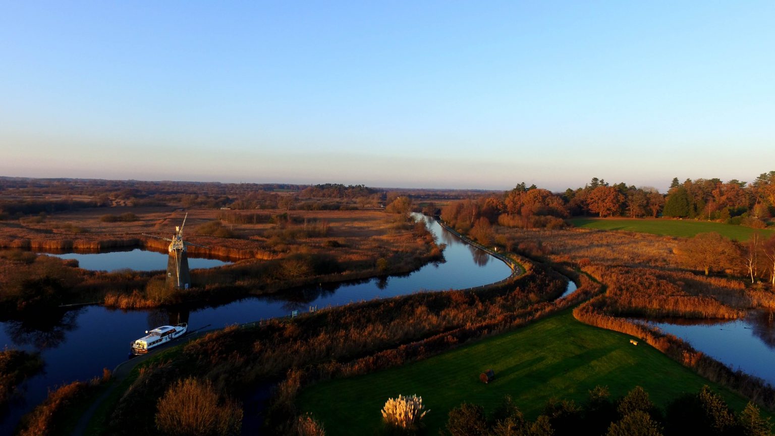 Fishing Lakes In Norfolk